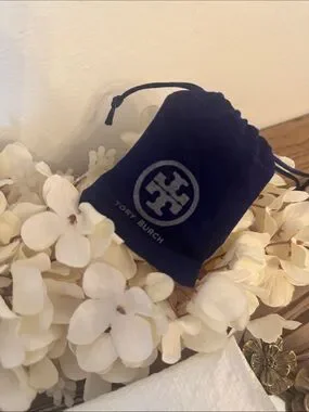 Tory Burch | Jewelry | Tory Burch Adeline Fret Stud Earringsauthentic ...